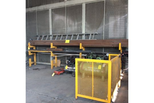 1 Rack con pedacería de PTR 4 pulgadas, redondo y tubos varios ...