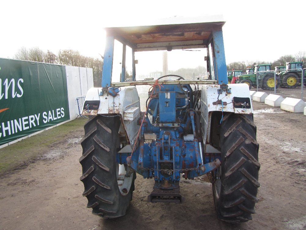 Ford 6600 Tractor c/w Loader