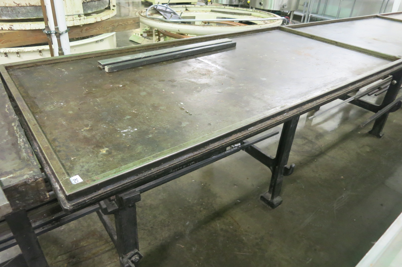 Water-cooled tempering table, carbon steel, 78" x 40" x 32", [Rigging ...