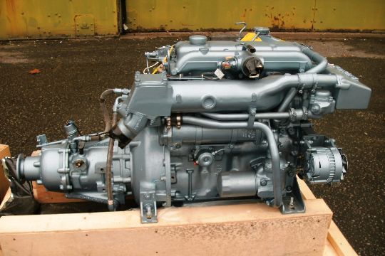* Diesel Engine Marine Perkins 4236 4cyl non turbo, c/w Borg warner 1. ...
