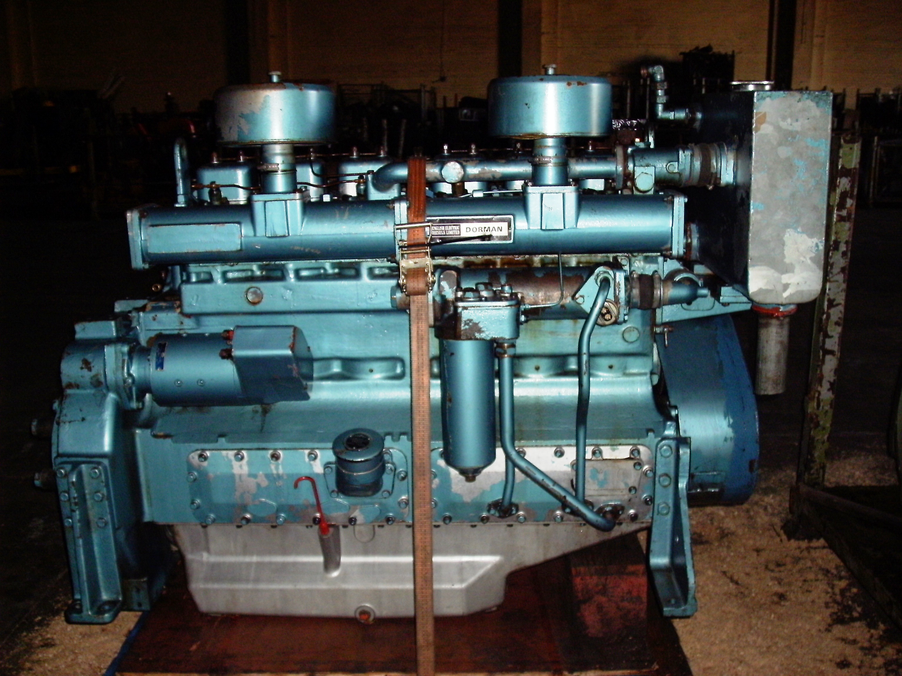 * Diesel Engine Dorman 6LE 6cyl non turbo, used