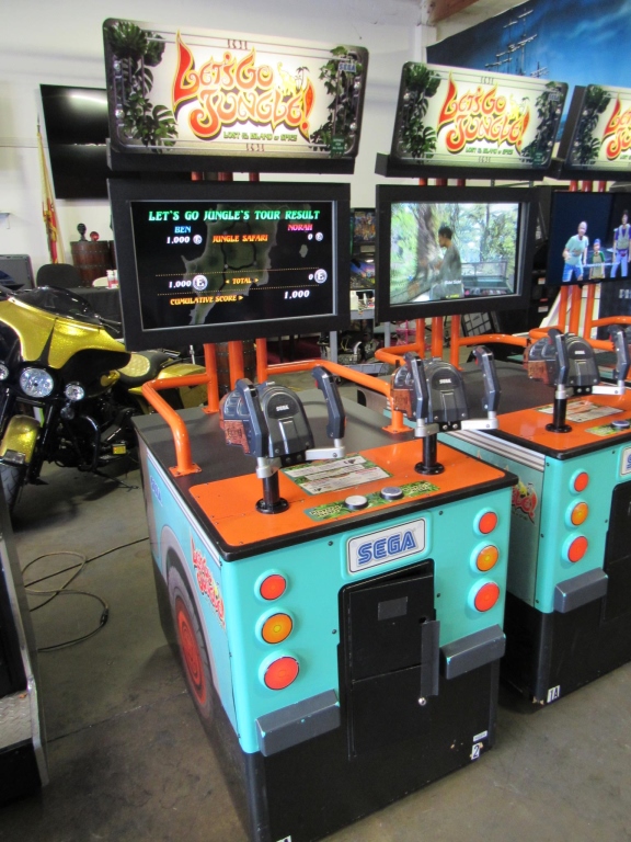 LET'S GO JUNGLE 32" FIXED GUN ARCADE GAME SEGA Item is in used ...