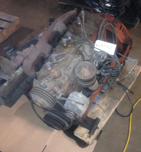 CHRYSLER INDUSTRIAL 6 CYL. GAS ENGINE