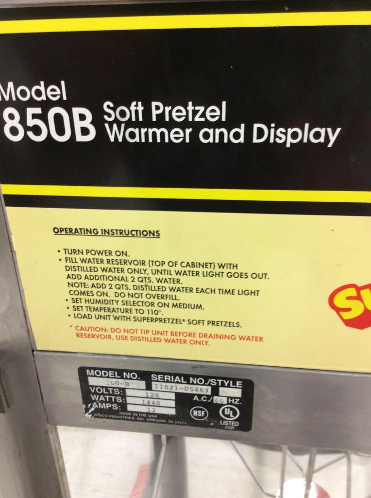 Super Pretzel, soft pretzel warmer, model 850B, like new.