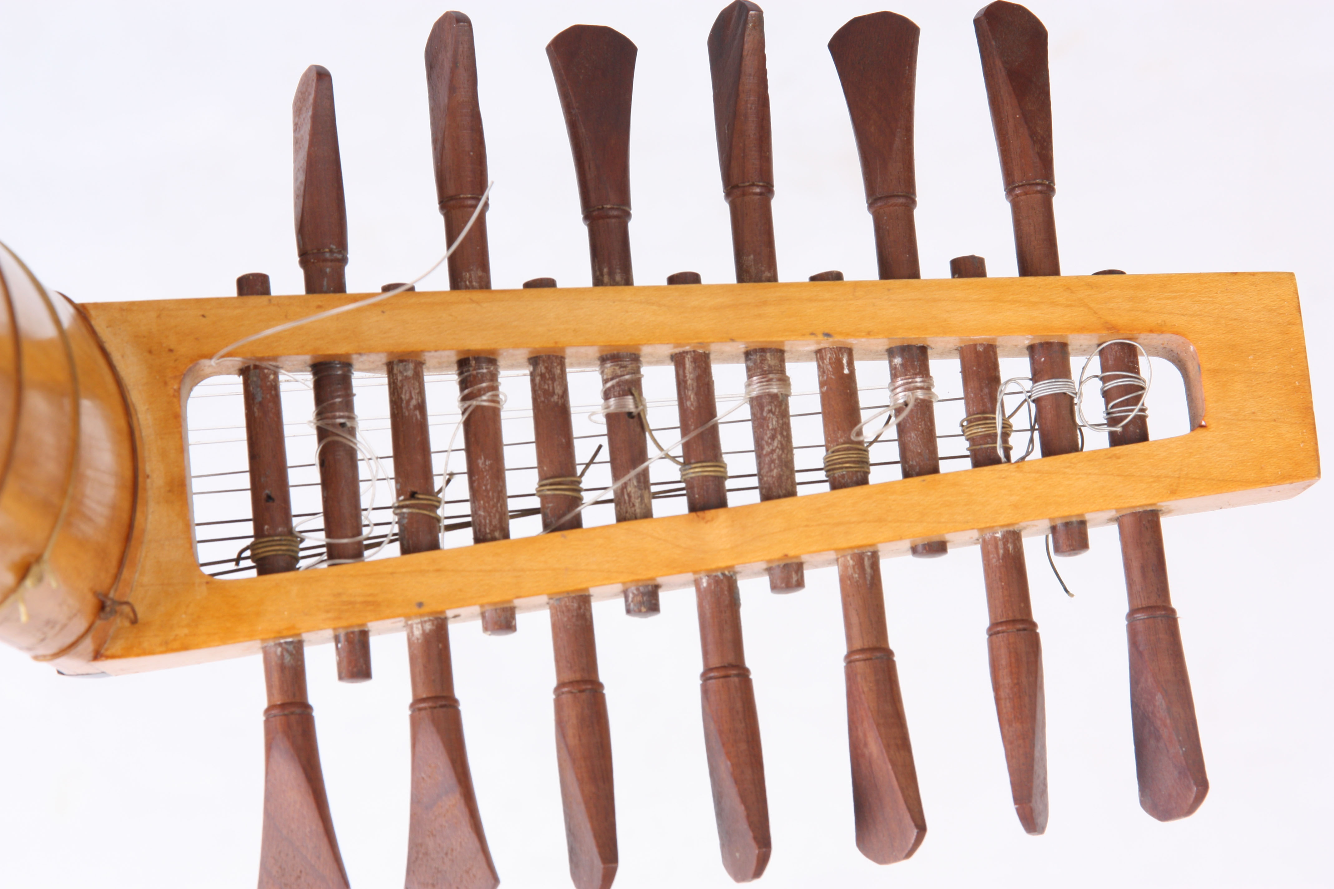AN MID 20th CENTURY ENGLISH LUTE with pierced sound fret and segmented ...