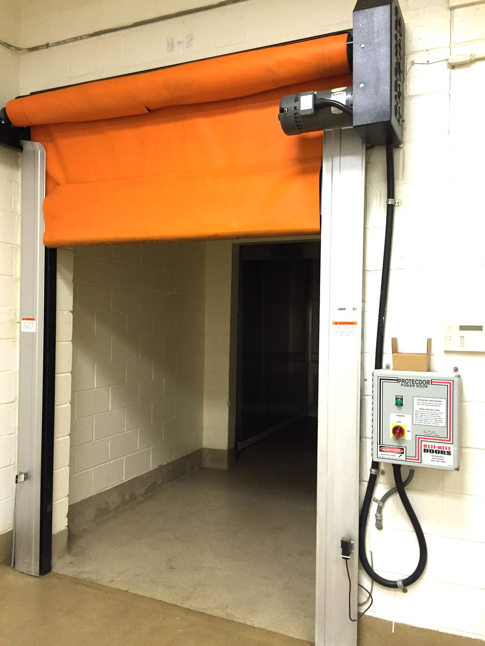 Rite-Hite Quick Acting Power Roll Up Door with Control Panel, SN 12213 ...