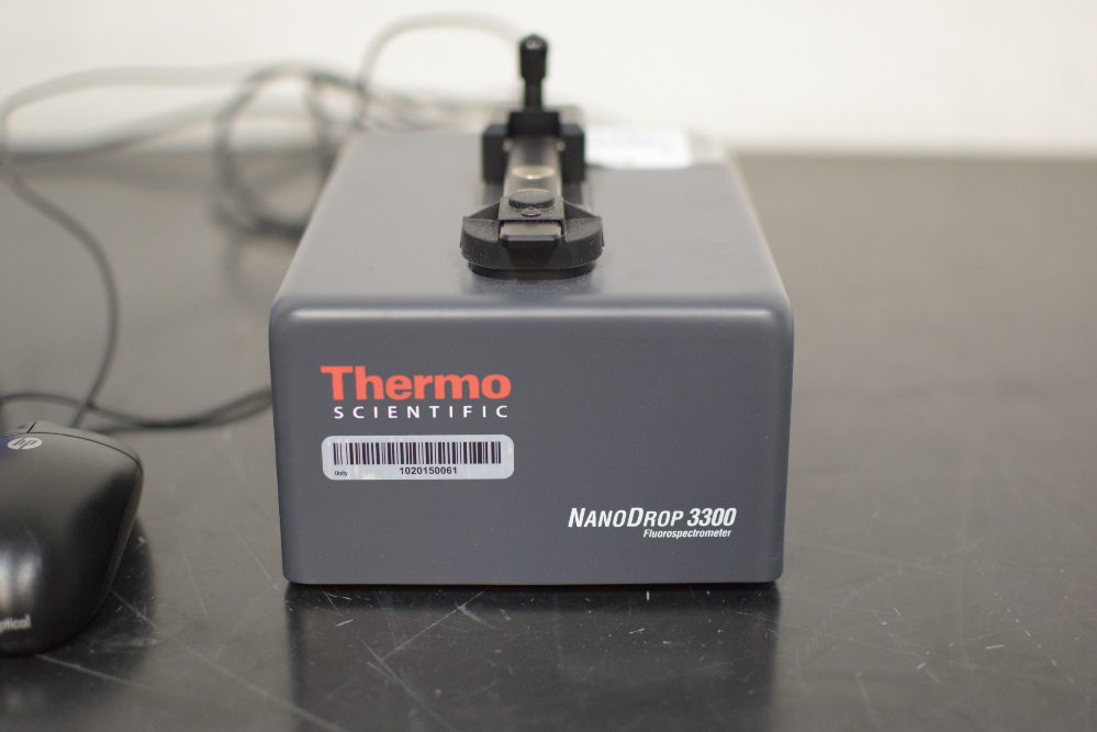 Thermo Scientific NanoDrop 3300 Fluorospectrometer,, SN: 1299 ...
