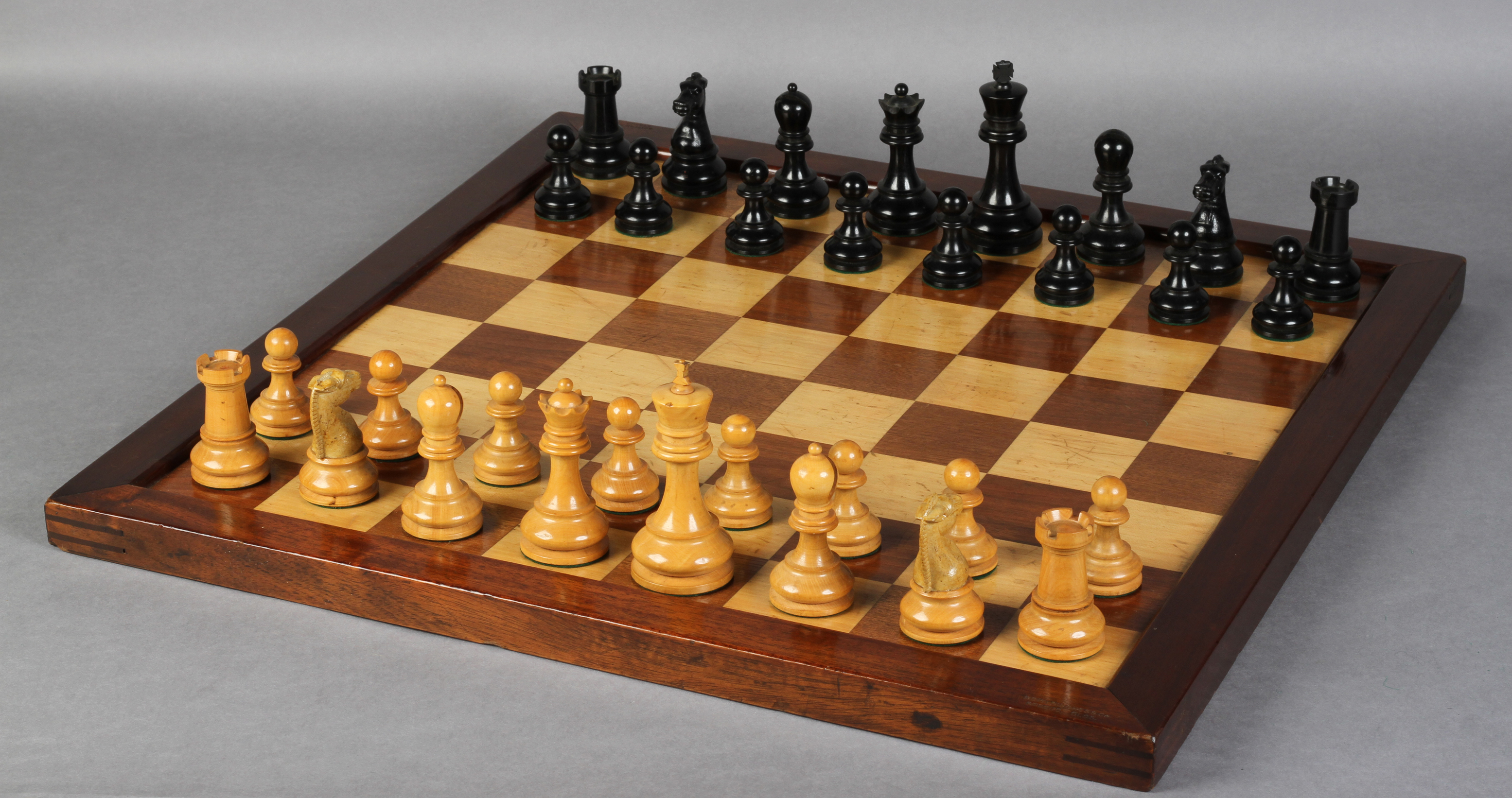 THE BRITISH CHESS COMPANY, STROUD, (GLOS) - THE STAUNTON CHESSMEN, No ...