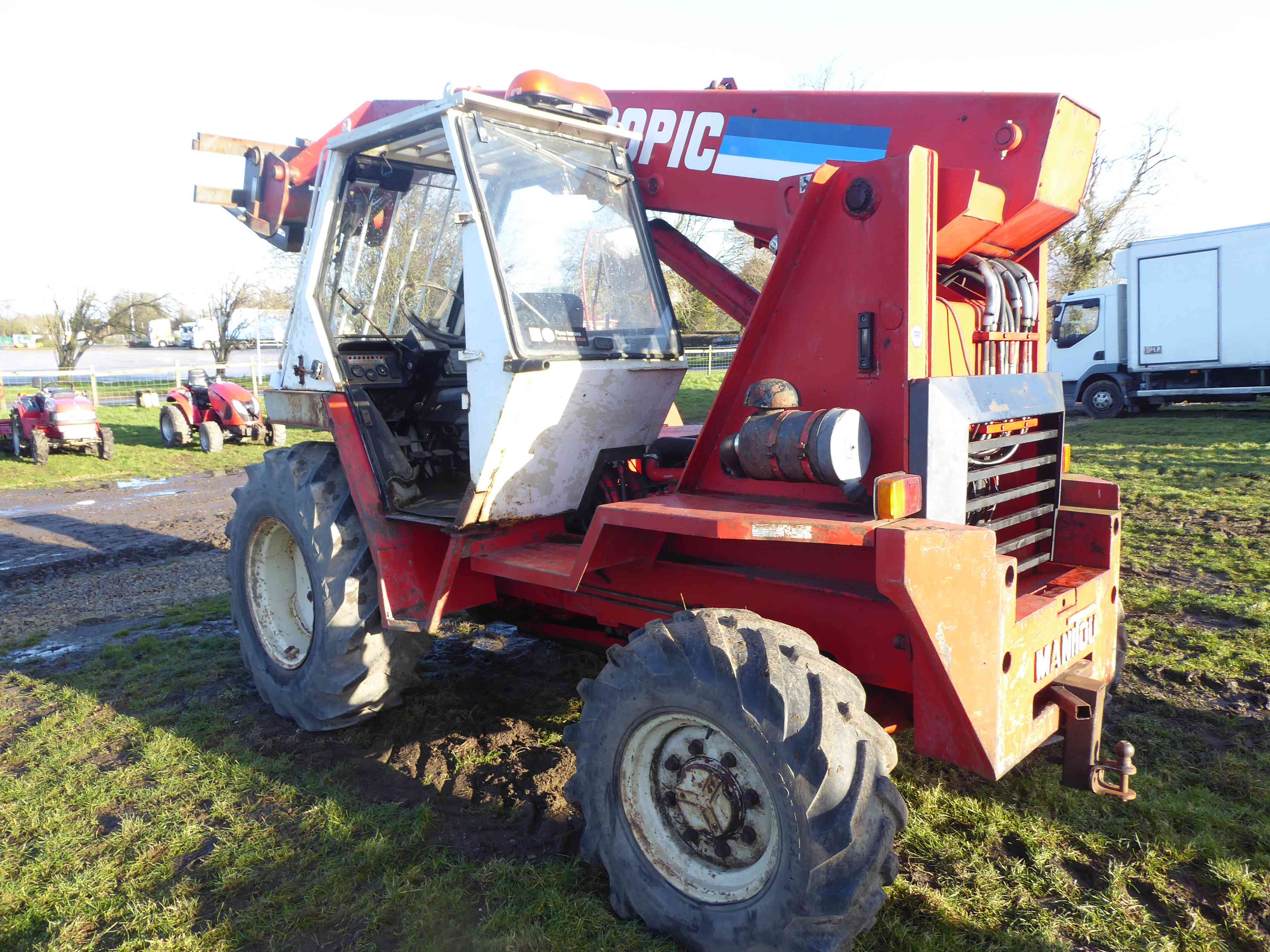*5272 Manitou 6m telescopic forklift, 4wd