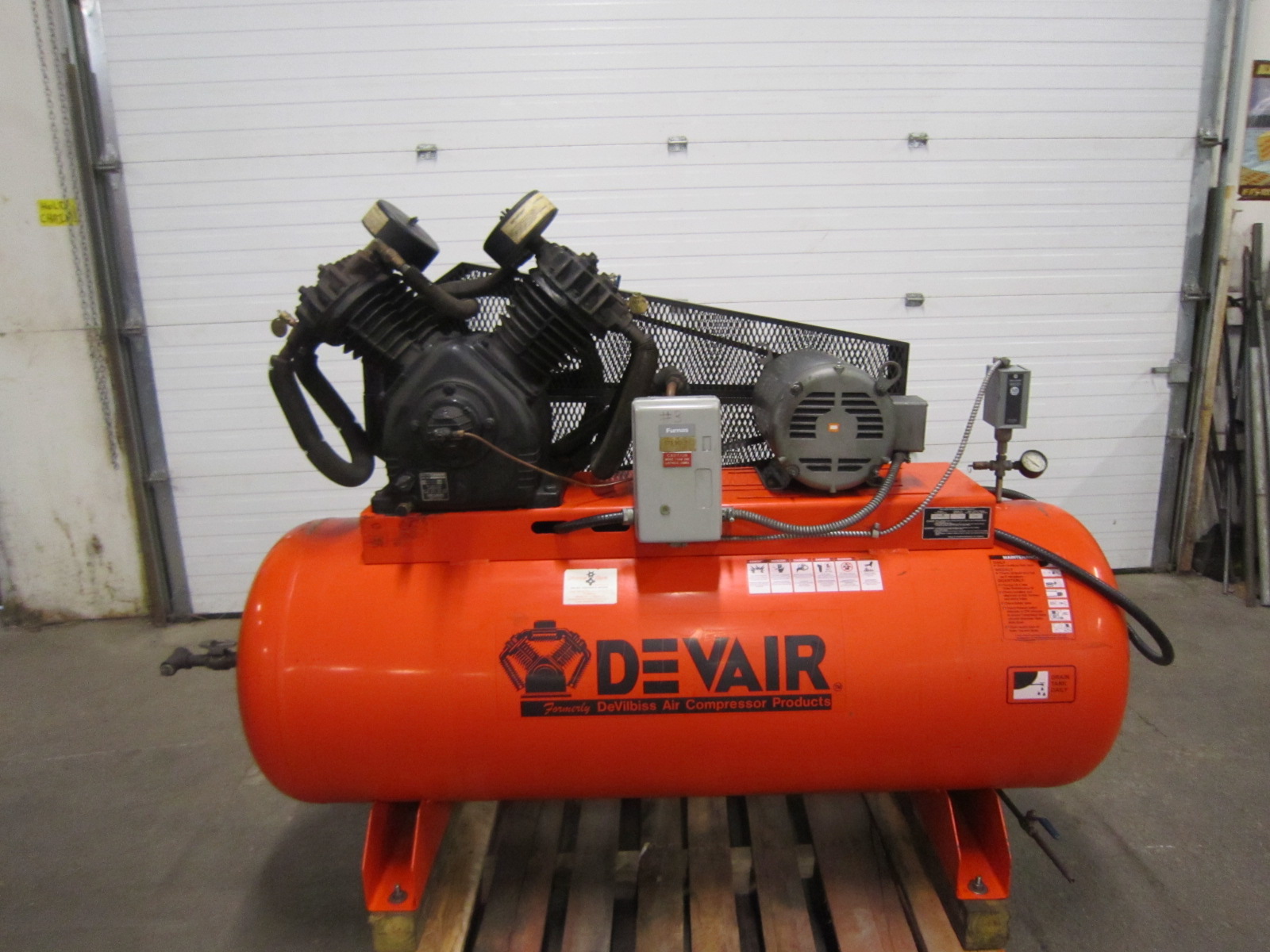 Devair Devilbiss 10HP Air Compressor model 447