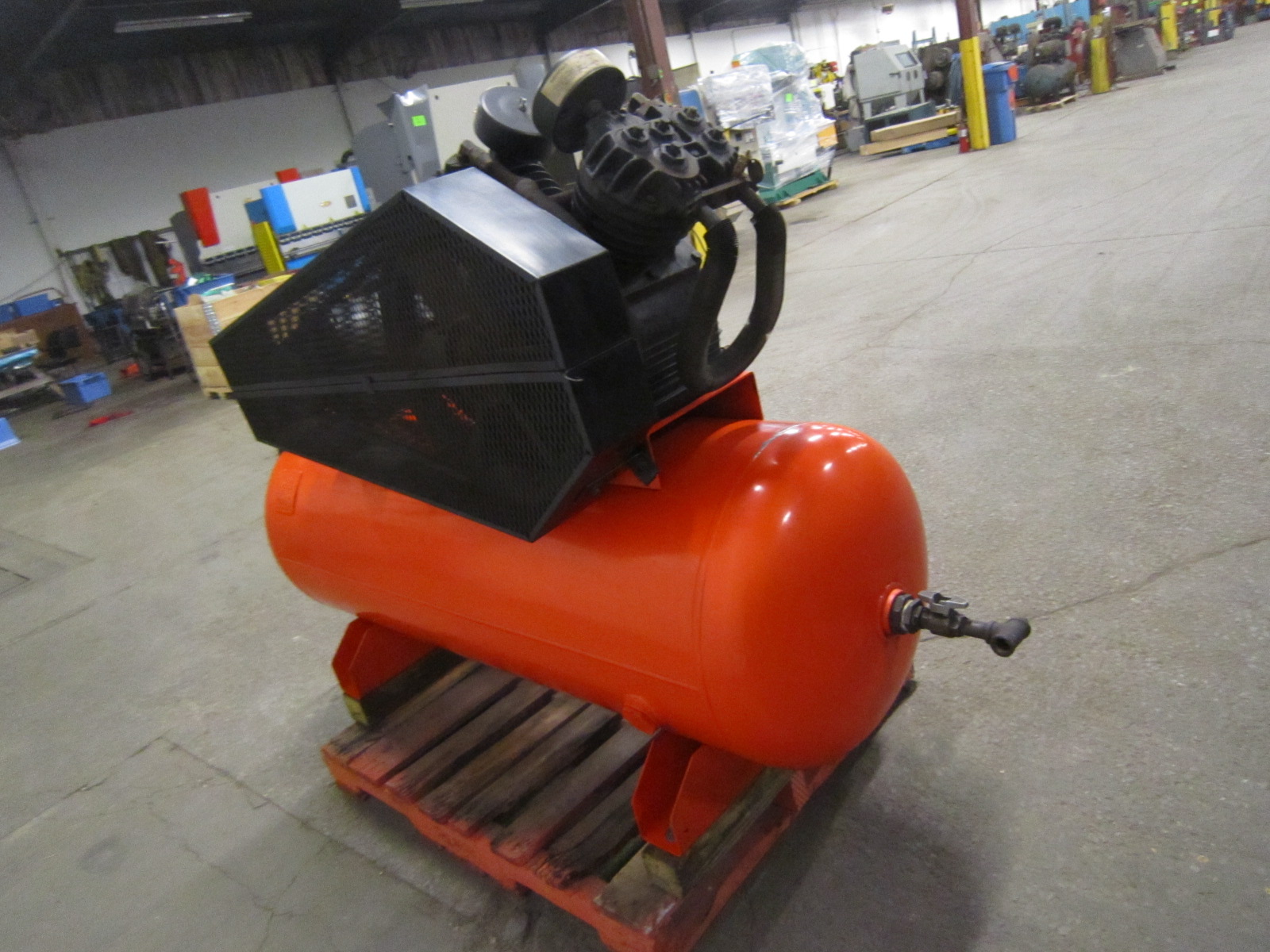 Devair Devilbiss 10HP Air Compressor model 447
