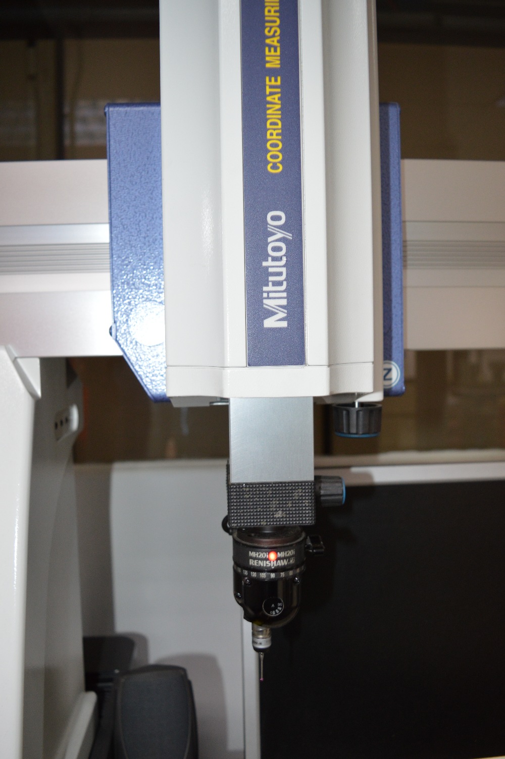Mitutoyo Crysta-Plus M443 model: CRT-PM443 co-ordinate measuring ...