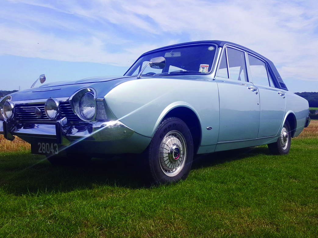 Having been part of a private collection this stunning and very rare ...