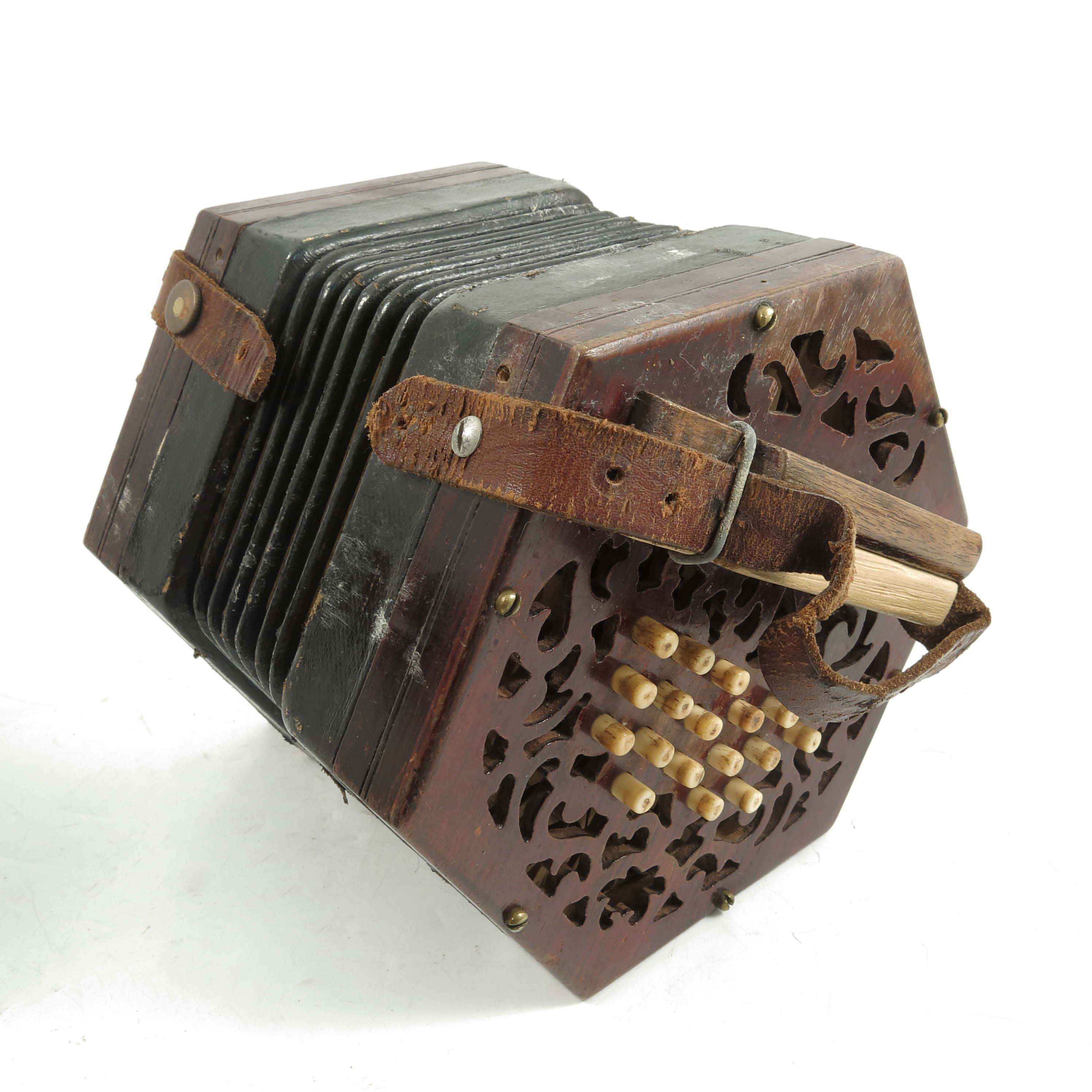 A cased Lachenal & Co Concertina squeeze box, manufactured in London ...