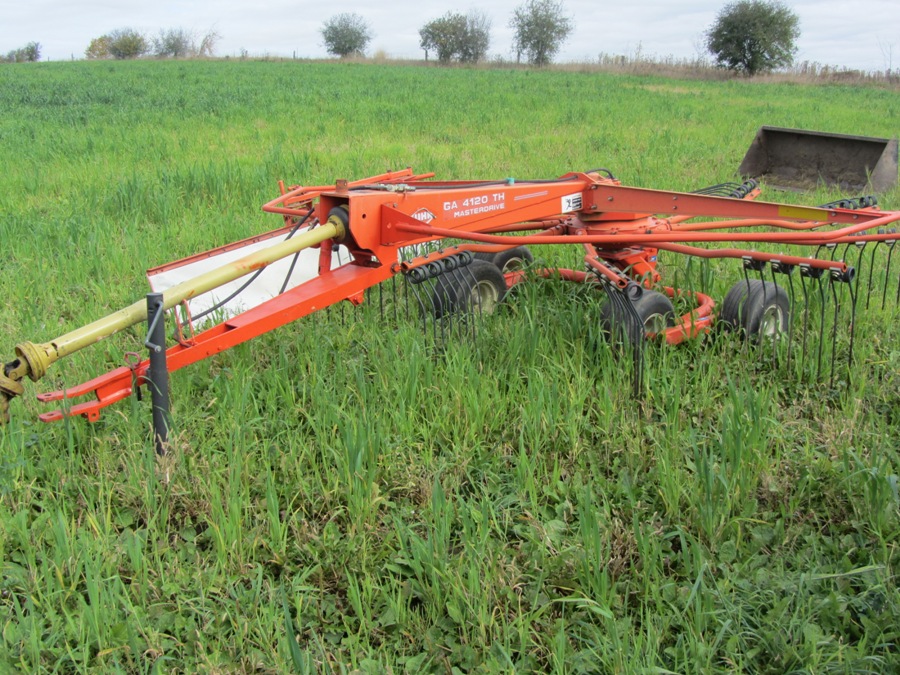 Kuhn GA 4120 TH master drive pto driven rotary rake