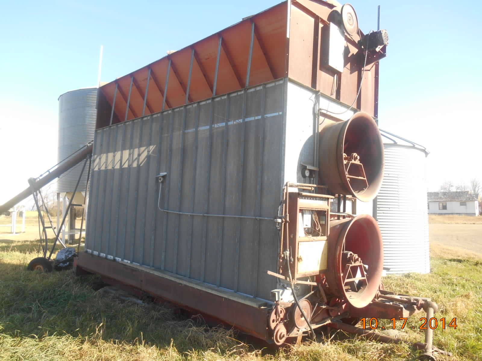 MC continuous grain dryer
