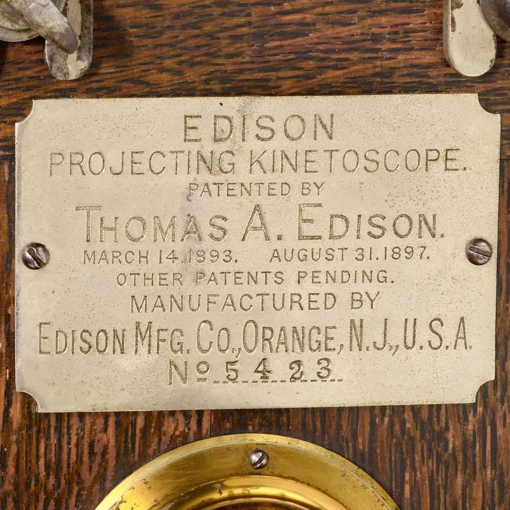 Edison Projecting Kinetoscope, c. 1900 Edison Mfg, Orange, USA. Early ...