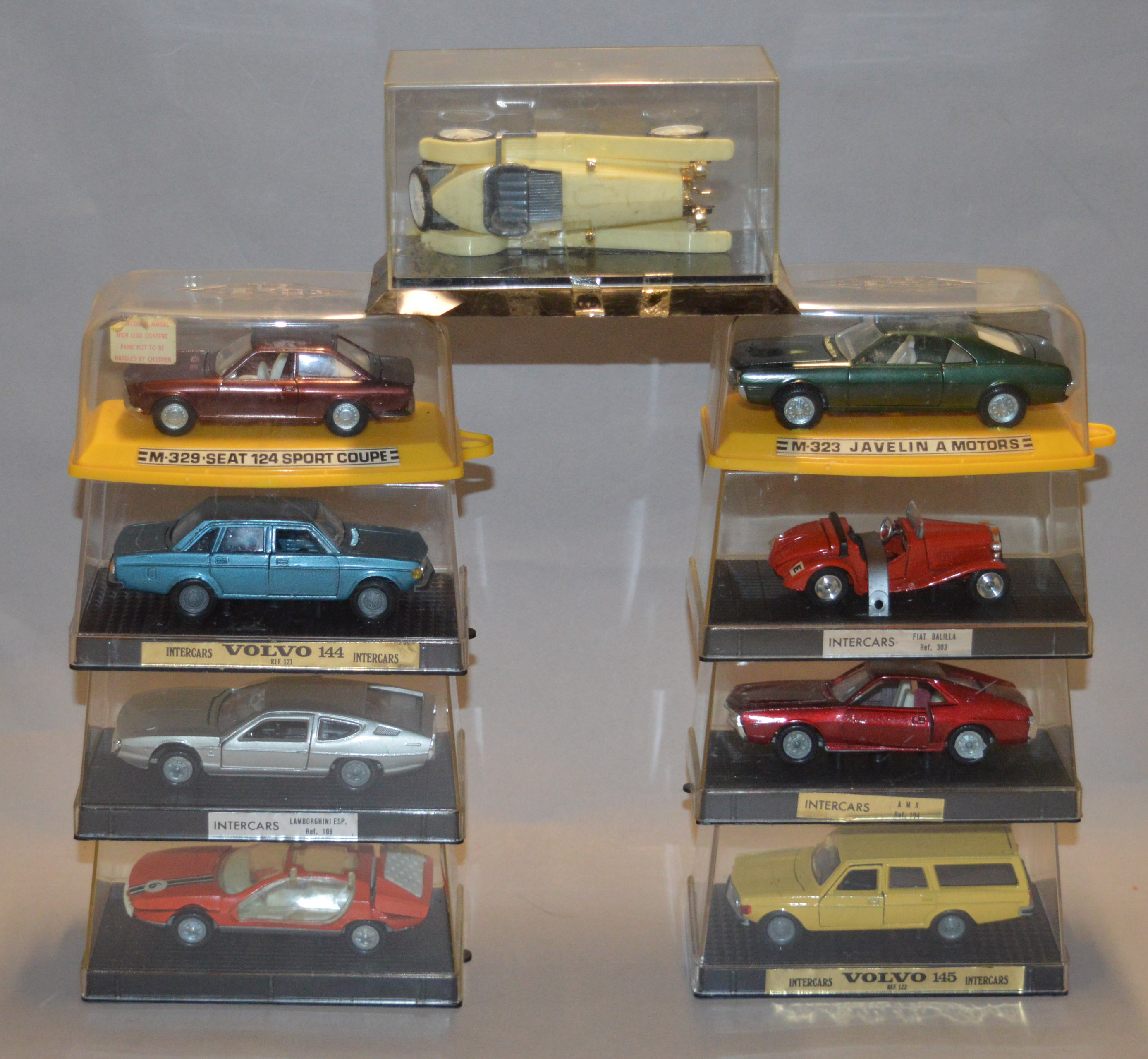 9 boxed Spanish diecast model cars: 6 InterCars, 1 Eko Micro Miniatures ...