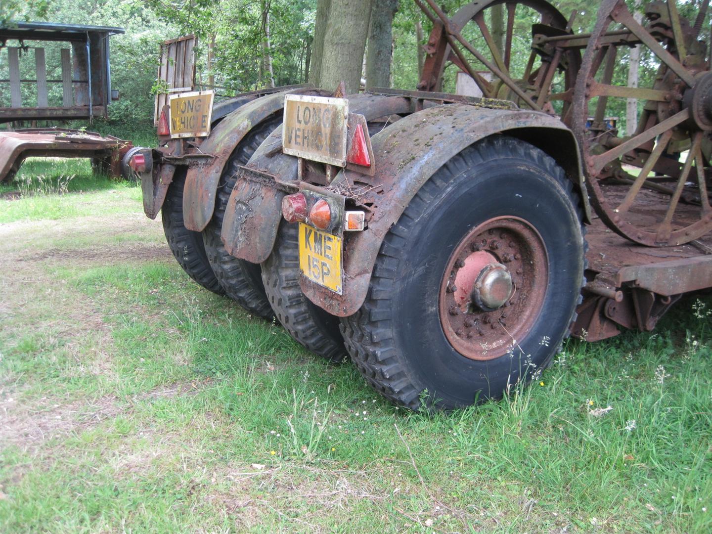 c1966 Scammell DE25DA swan neck low loader trailer with knock out back ...