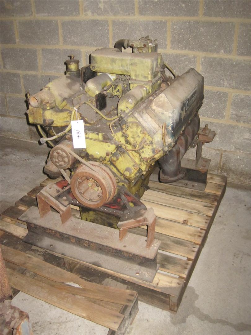 Cummins V8-210 diesel engine