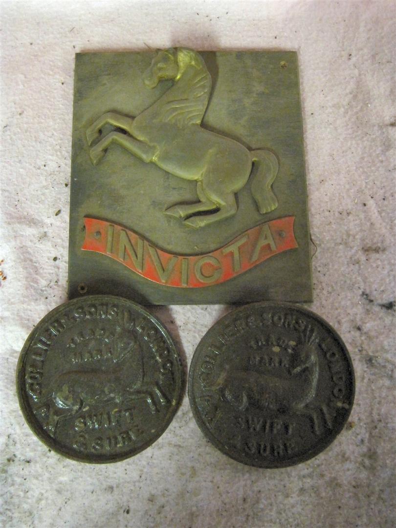 Aveling & Porter Invicta scroll and prancing horse t/w two Collier ...