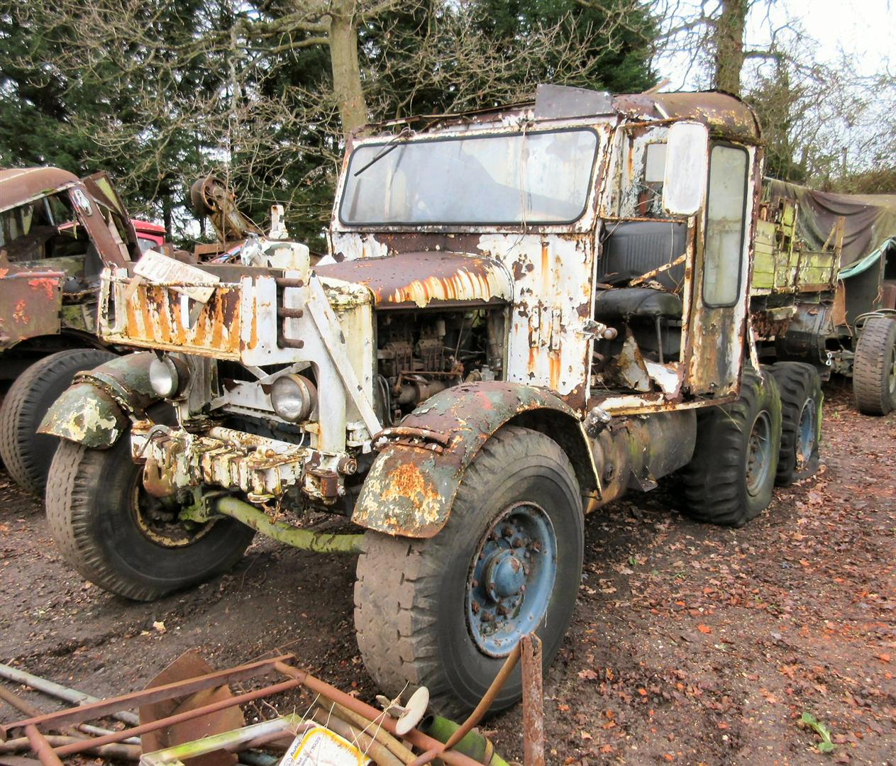 Scammell Pioneer SV2S (6 wheel) recovery truck fitted with 6 cylinder ...