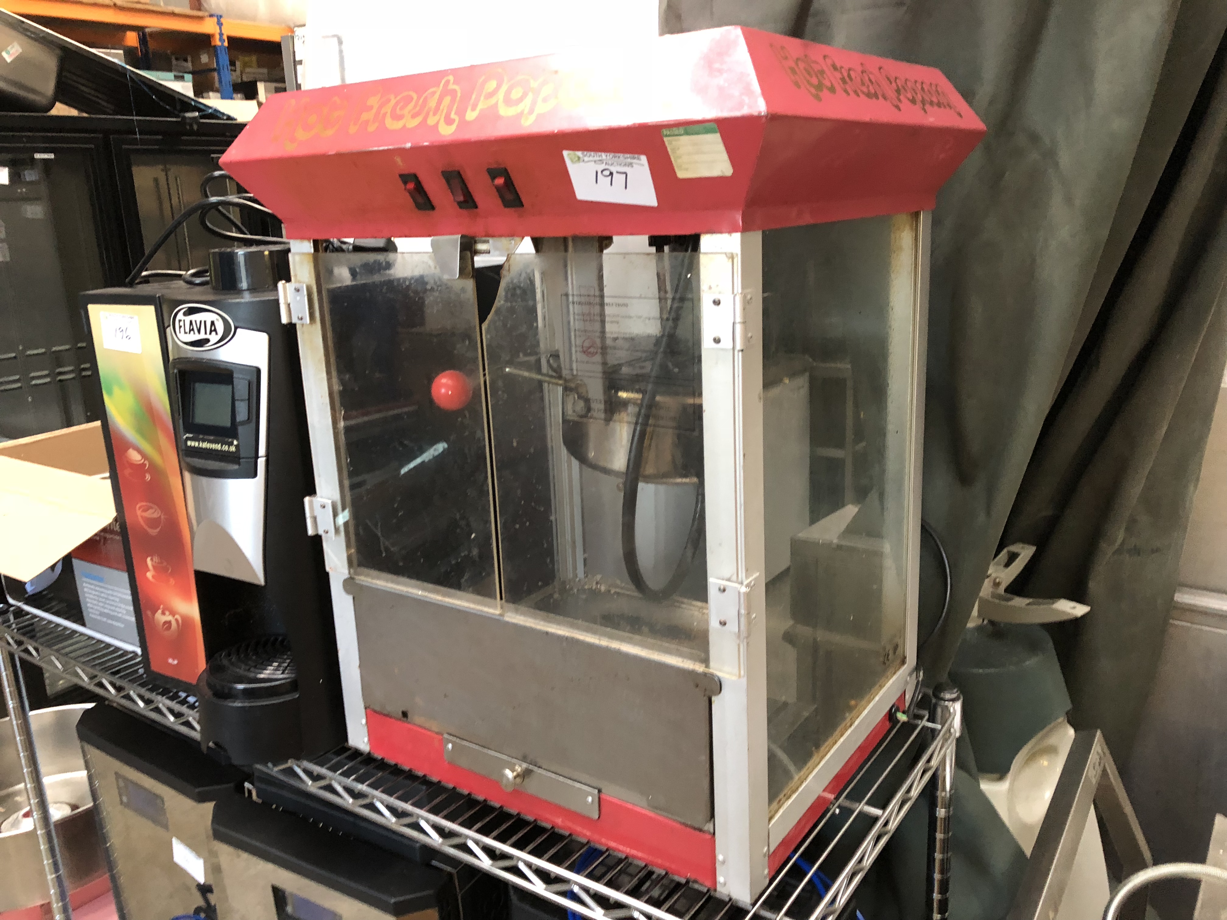 Popcorn Machine...Broken Side Glass