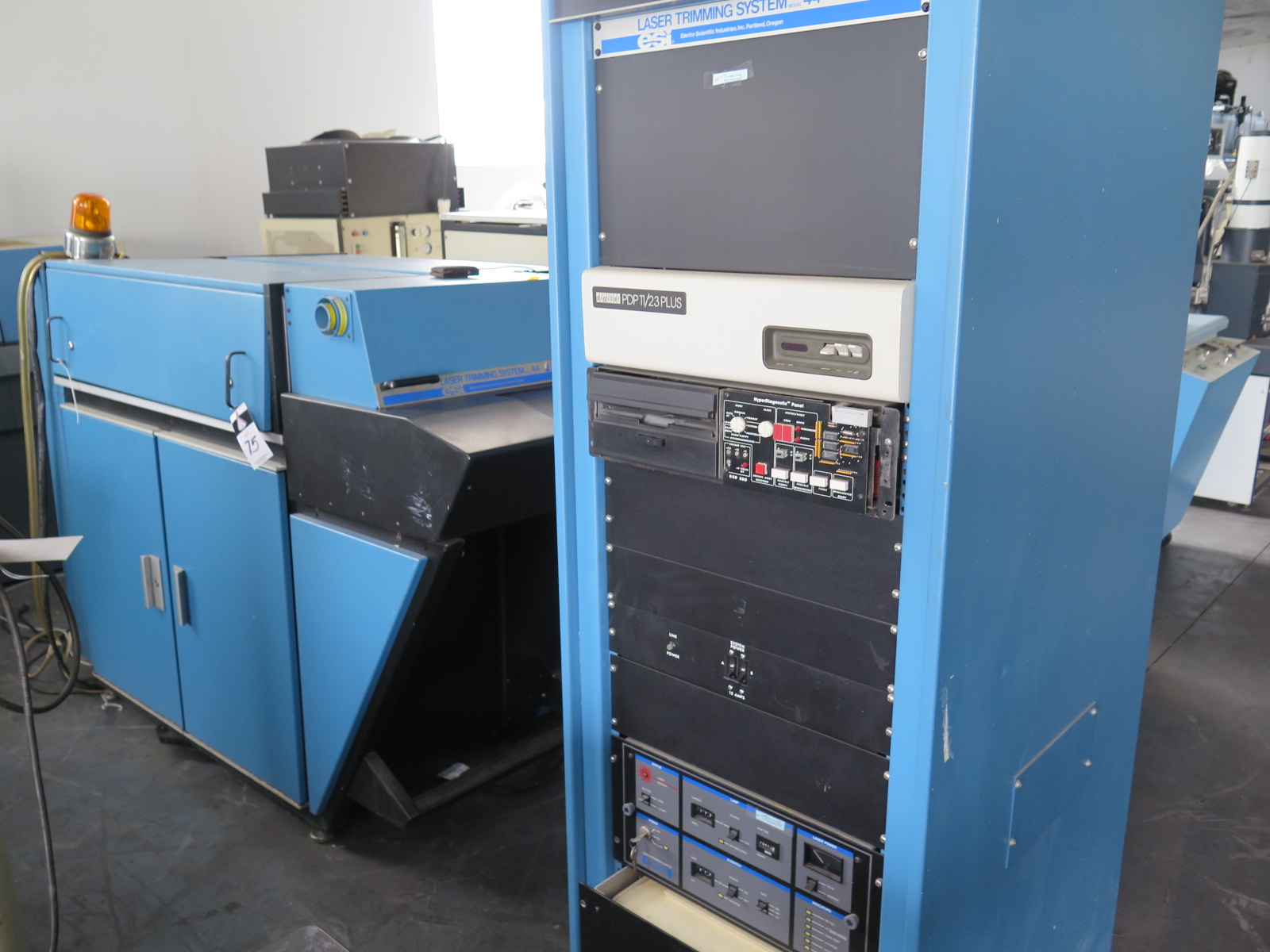 ESI Electro Scientific Ind. mdl. 44 Laser Trimming Machine w/ ESI ...