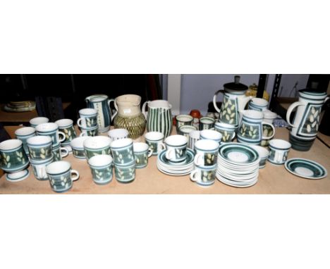 rye pottery Auctions Prices | rye pottery Guide Prices