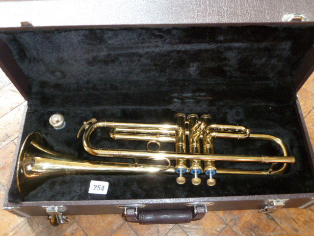 Amati Kraslice ATR 201 brass trumpet in case