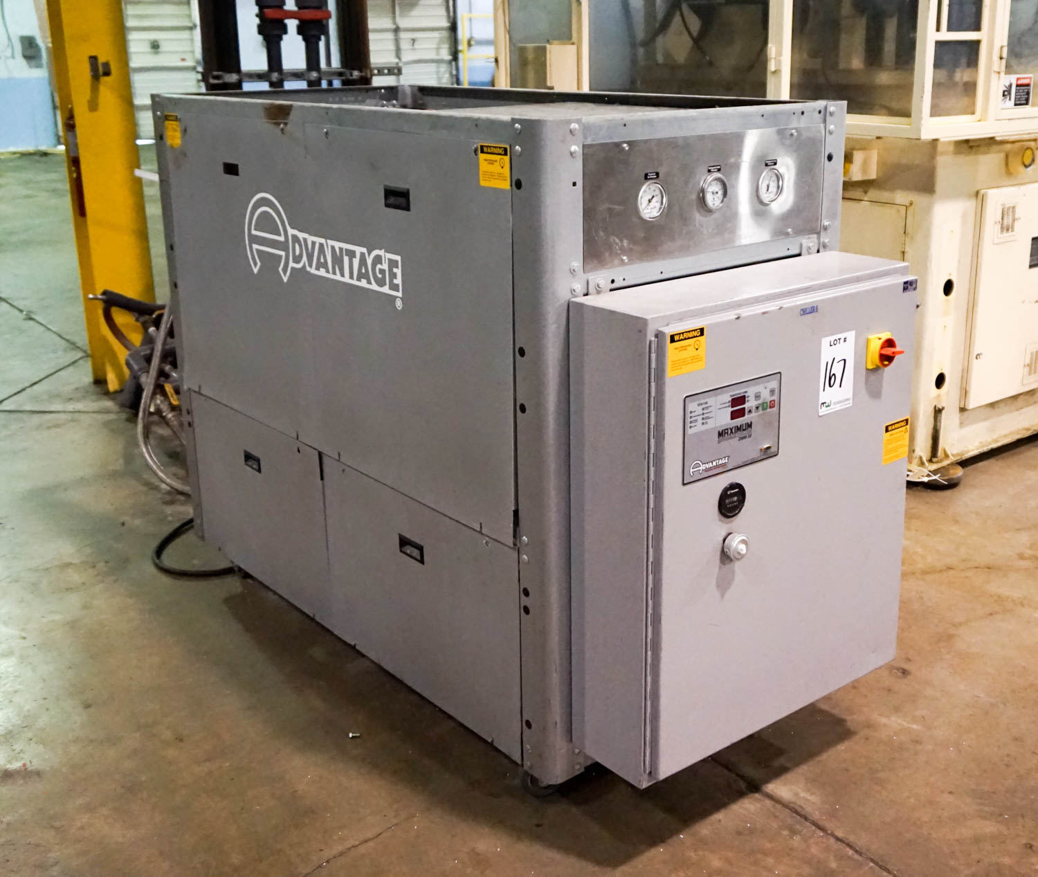 Advantage M1-10W Chiller: 10 Ton, 2 HP, 26 GPM Flow, 37.2 kw, R-410A ...