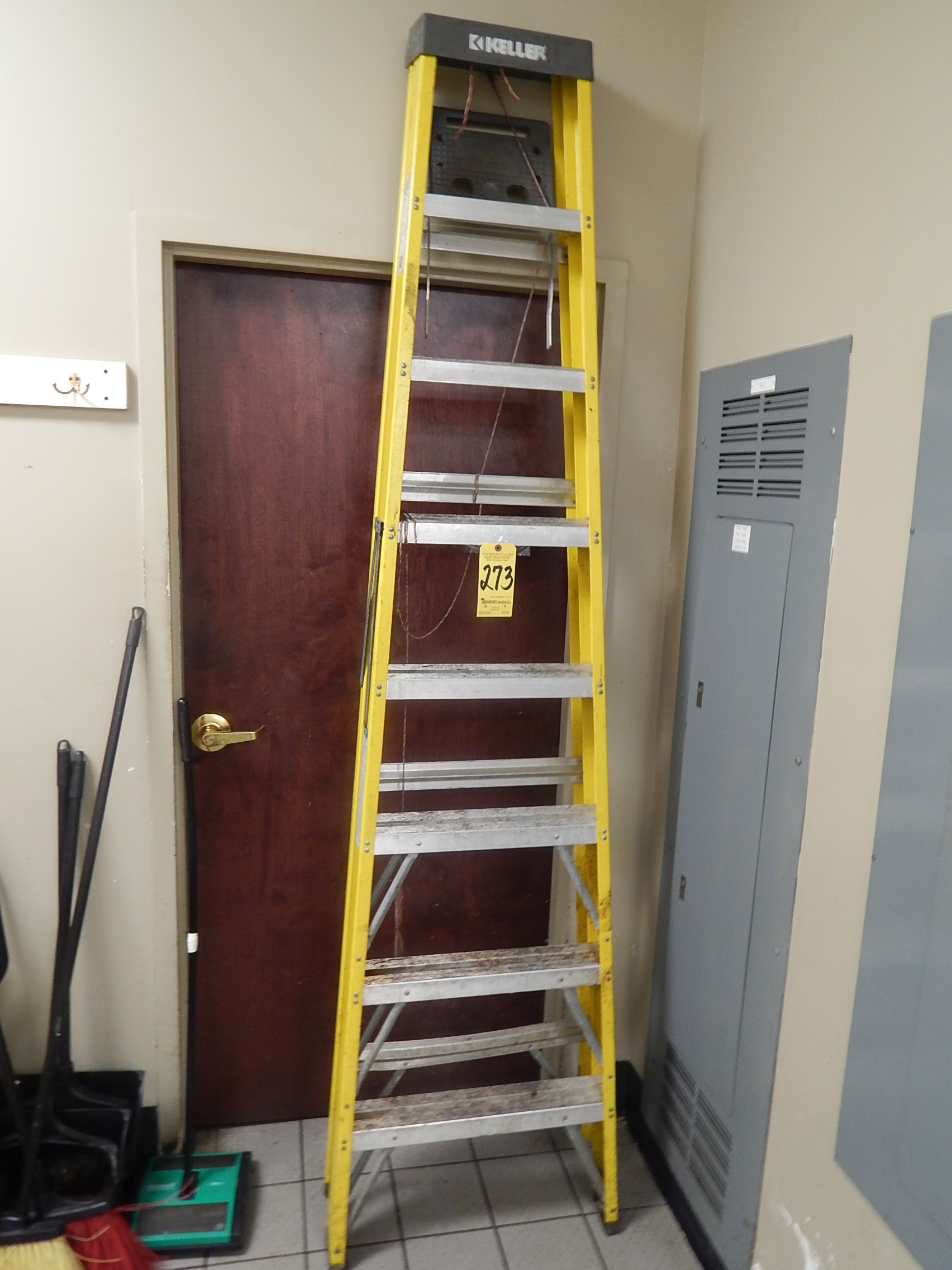 Keller 8 ft. Fiberglass Step Ladder