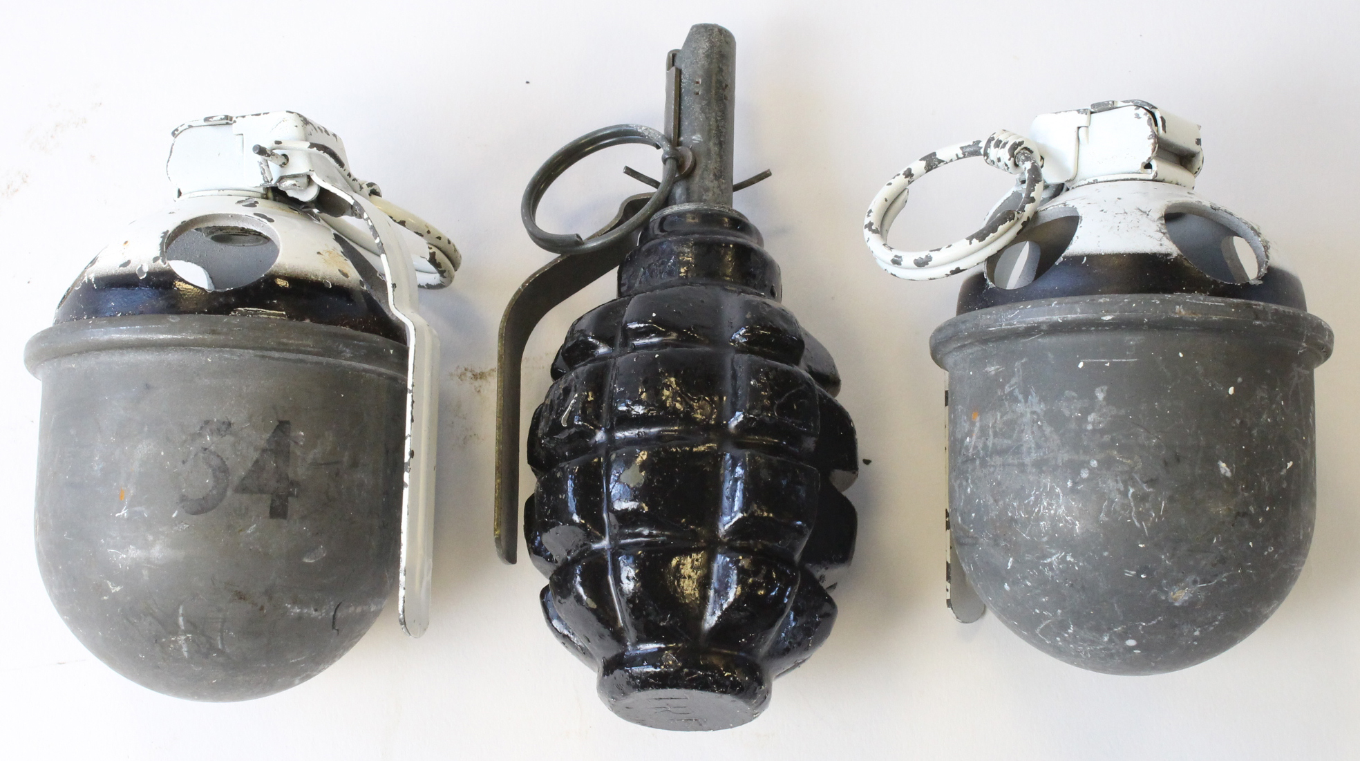 Grenades - Russian Pineapple and two Norwegian smoke grenade