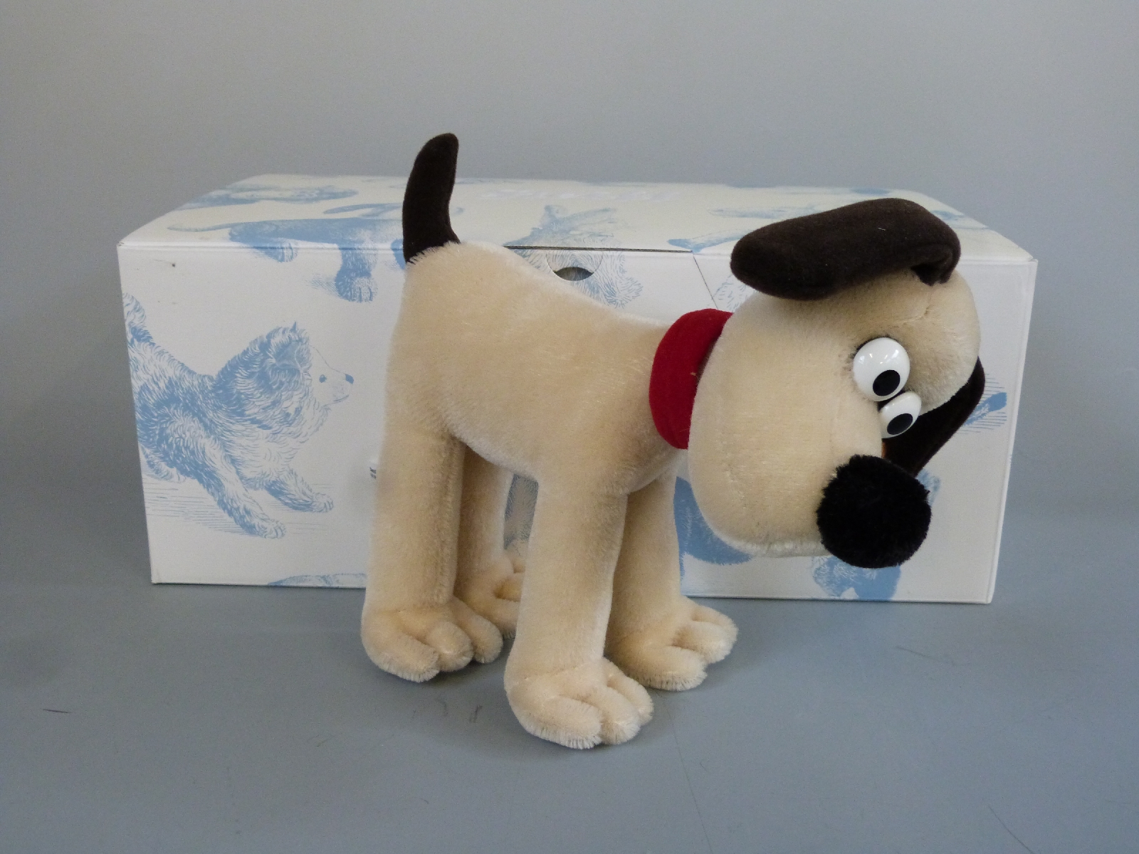 Steiff Teddy Bear Gromit from the TV series Wallace & Gromit with ...