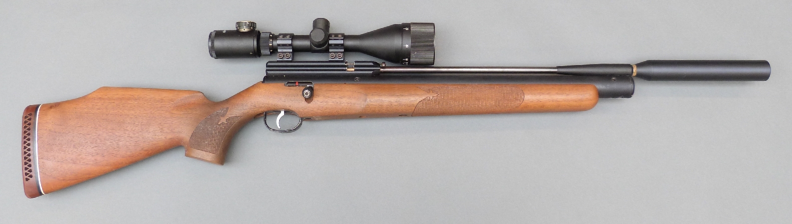 Webley Axsor .22 air rifle with adjustable trigger, chequered semi ...
