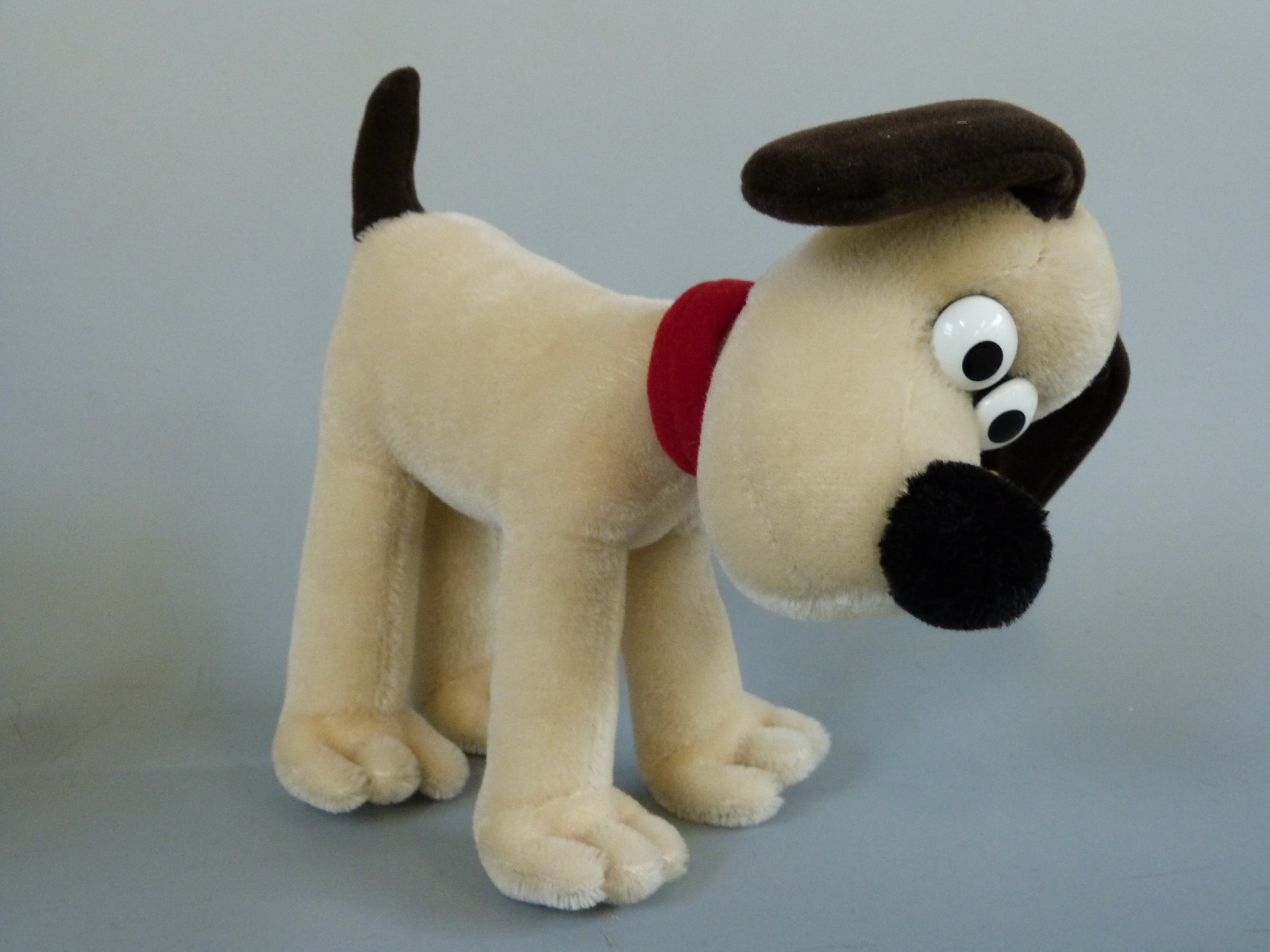 Steiff Teddy Bear Gromit from the TV series Wallace & Gromit with ...