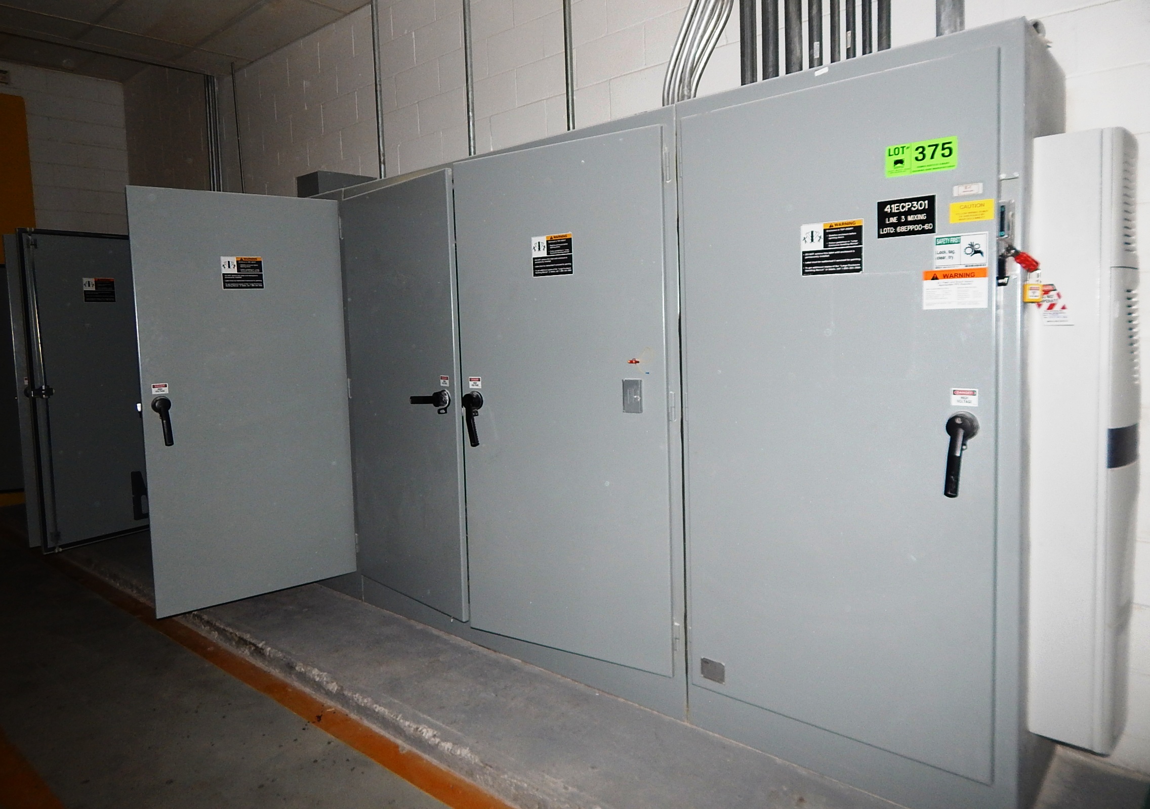 PLC CABINET