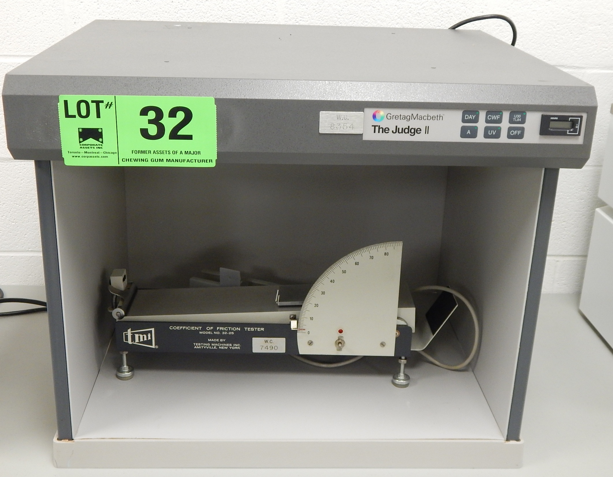 GRETAG MACBETH THE JUDGE2 LIGHT BOX