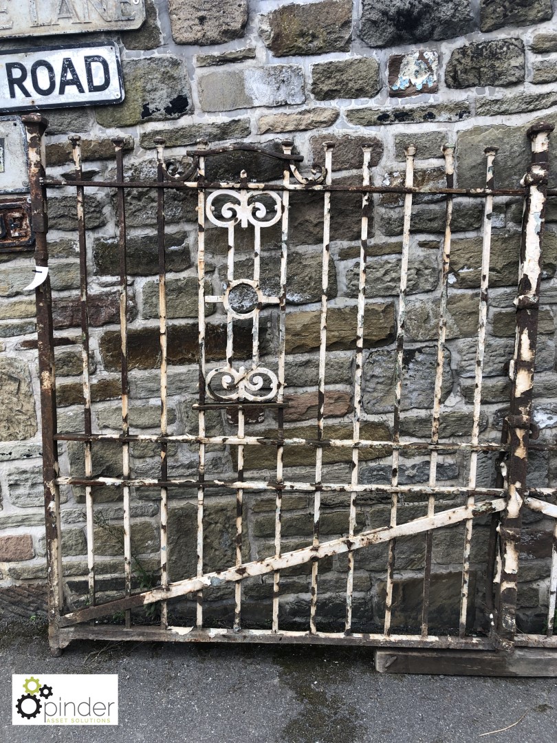 Pair of Edwardian wrought iron blacksmith made Gates, 3100mm total wide ...