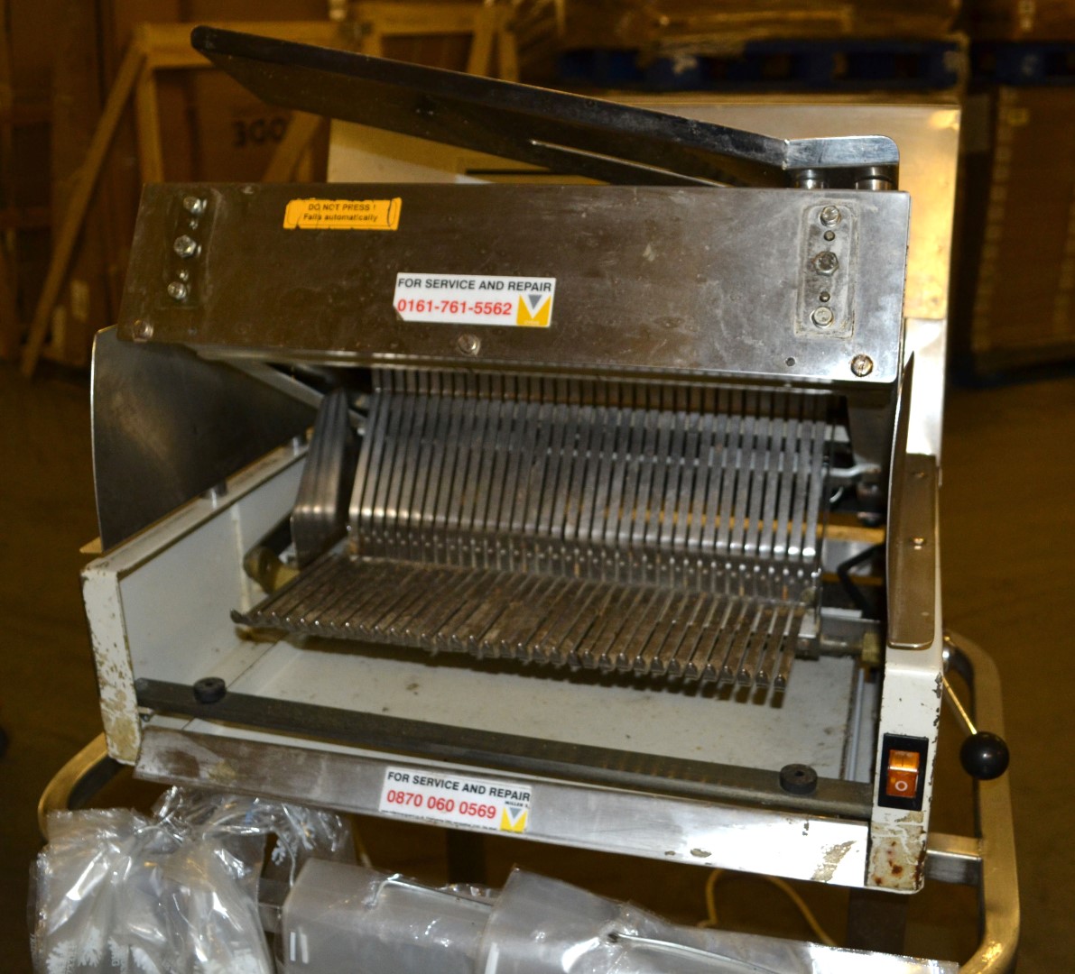 1 x Millers Vanguard Mainca BS11 Vector Bread Slicer - Dimensions: 72 x ...