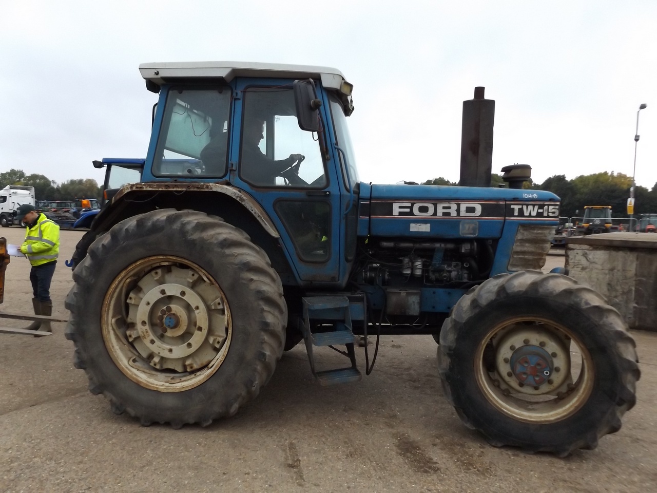 Ford TW15 Tractor Reg. No. E14 RNG