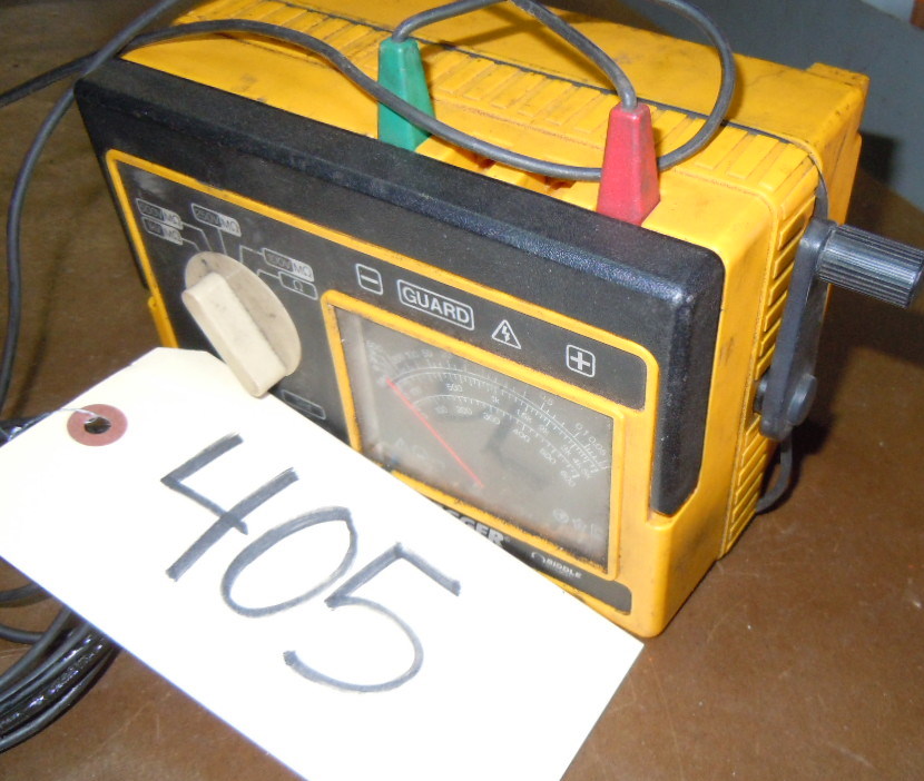Biddle Megger 212159, Hand Crank Analog Insulation & Continuit Tester