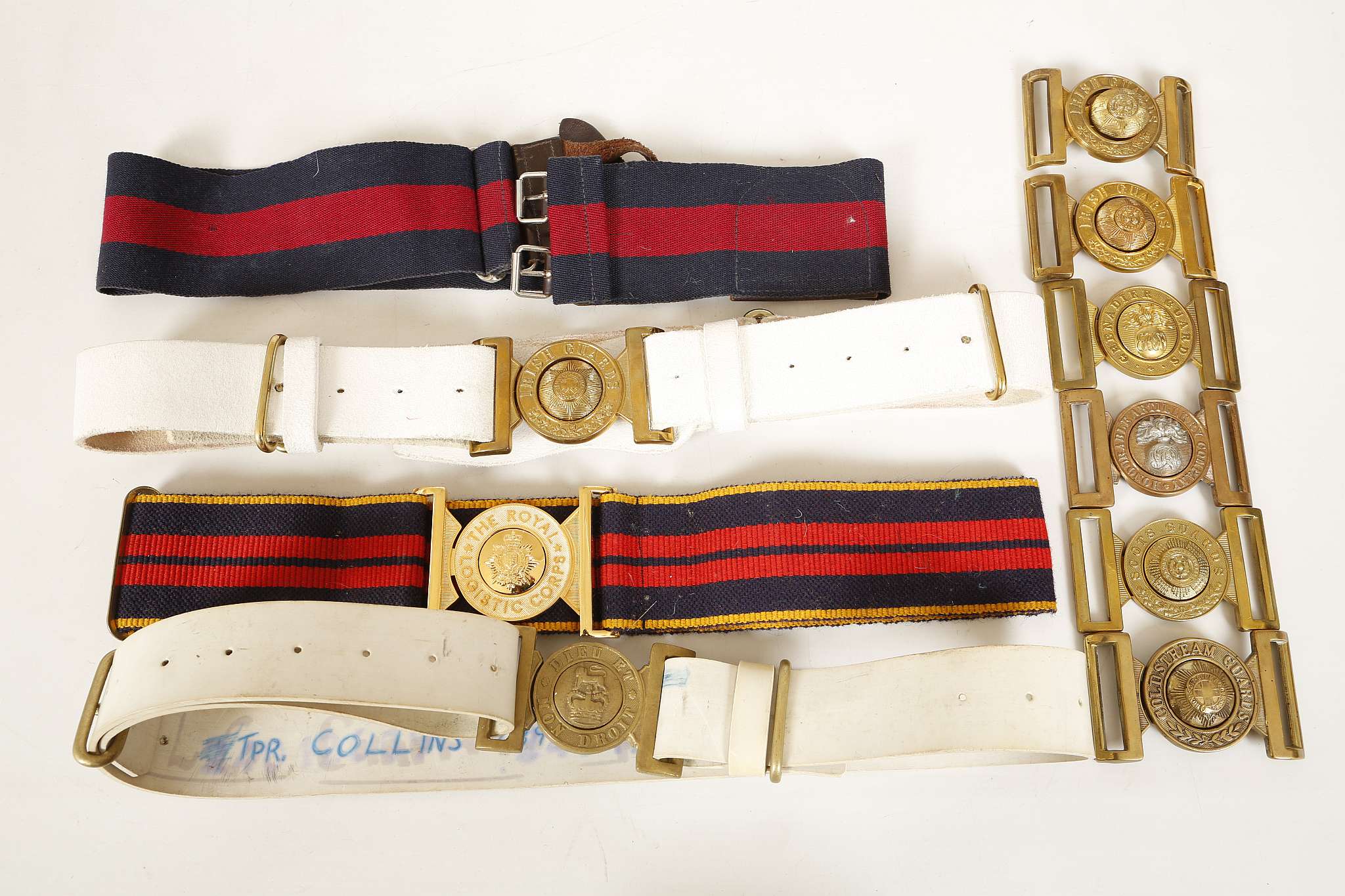 Belt buckles Coldstream, Grenadier, Irish and Scots Guards, other ...