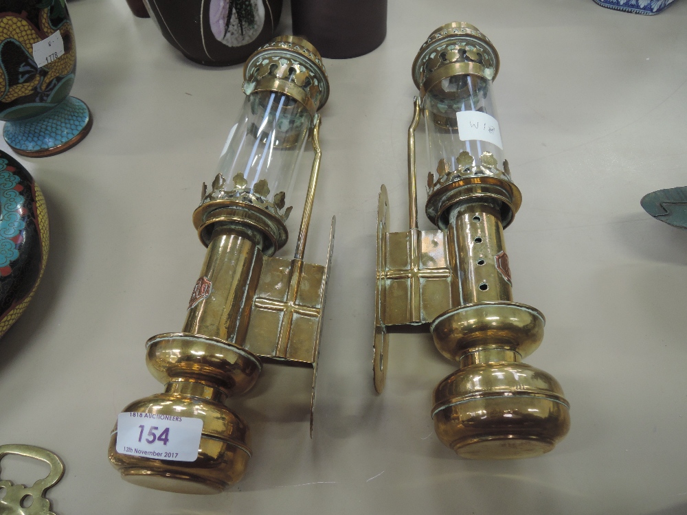 A pair of GWR Great Western Rail oil burning wall mounted carriage ...