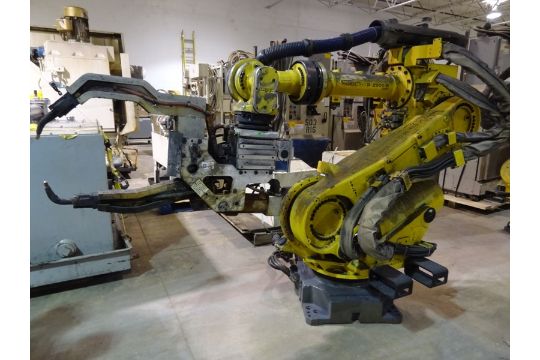FANUC R-2000iB/210F WITH R-30iA CONTROLS, SERVO WELD GUNS, WTC WATER ...