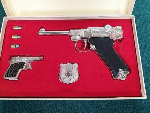 Lone Star Vintage Toy Cap Gun Set Luger Presentation Set All Complete ...