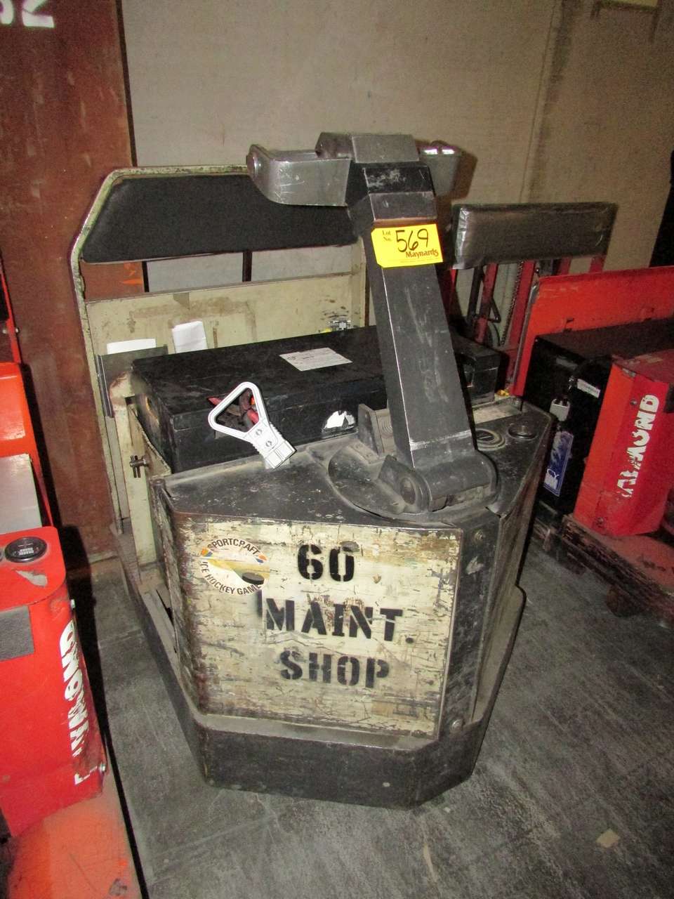 1985 Crown 200TWR 24V Electric Stand-Up Tugger 540 Running Hours, (Loc ...