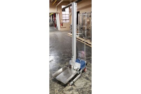 Tawi Protema 120 platform lift, 120 lb capacity, approx 72" lift, with ...