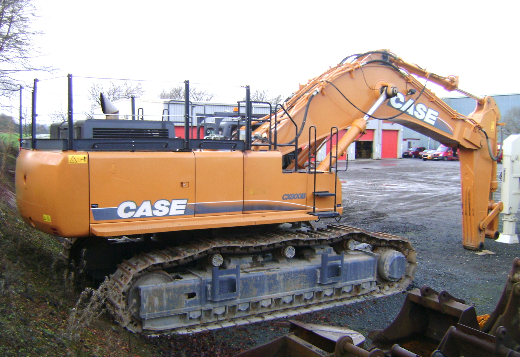 Case CX800 Tracked 80 Ton Excavator 4748 Hours 2011 Located in ...