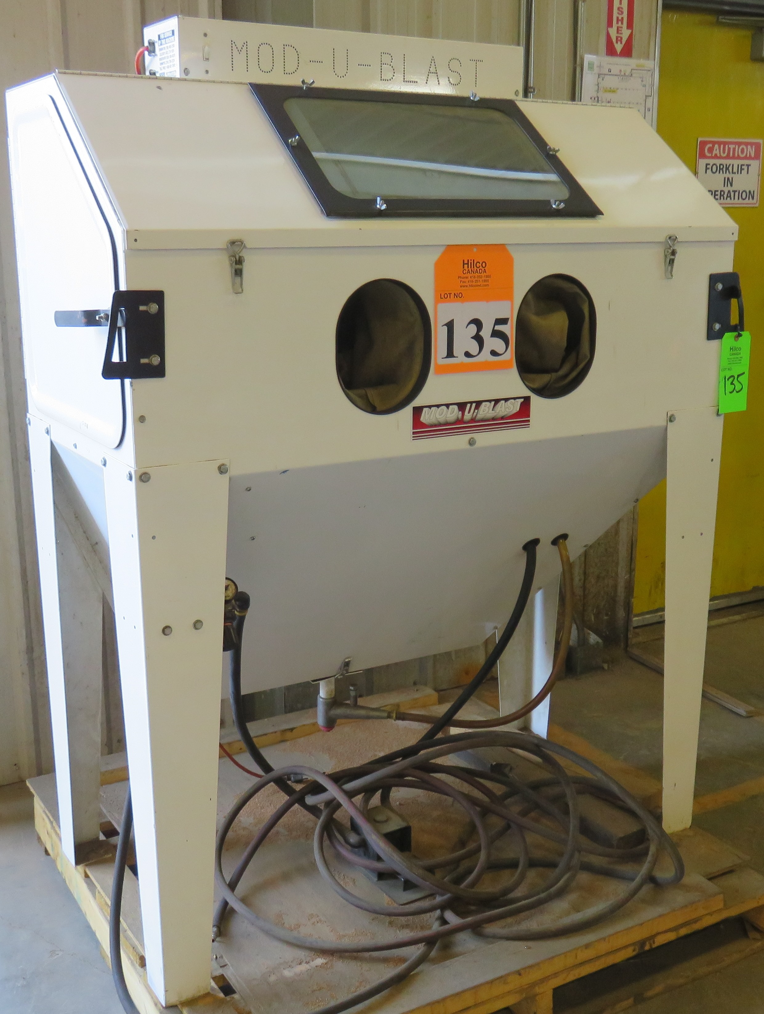 Mod-U-Blast Model E4824 DC E-Series 120V Sand Blast Cabinet; Serial ...